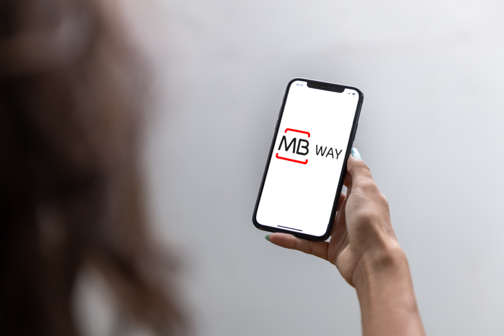 Praticamente metade da população portuguesa já utiliza MB WAY