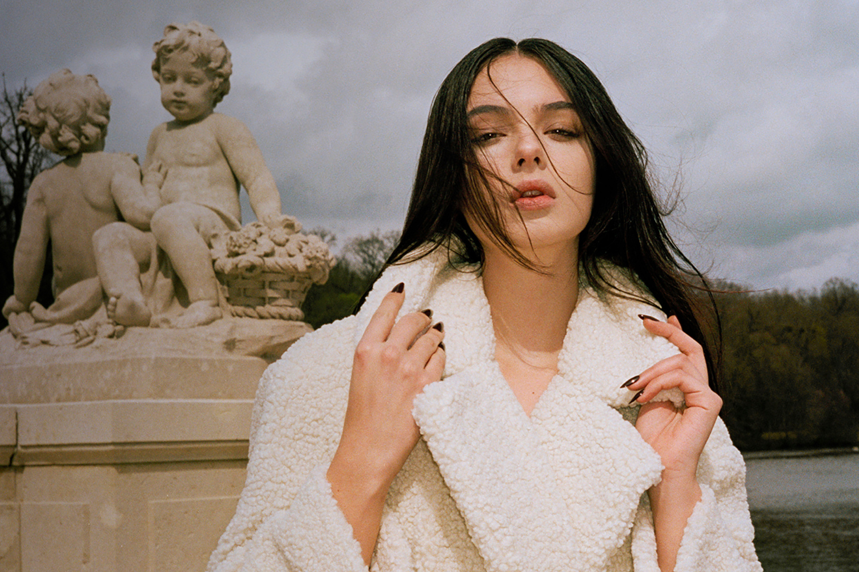 Sisley dá a conhecer nova campanha protagonizada por filha de Monica ...