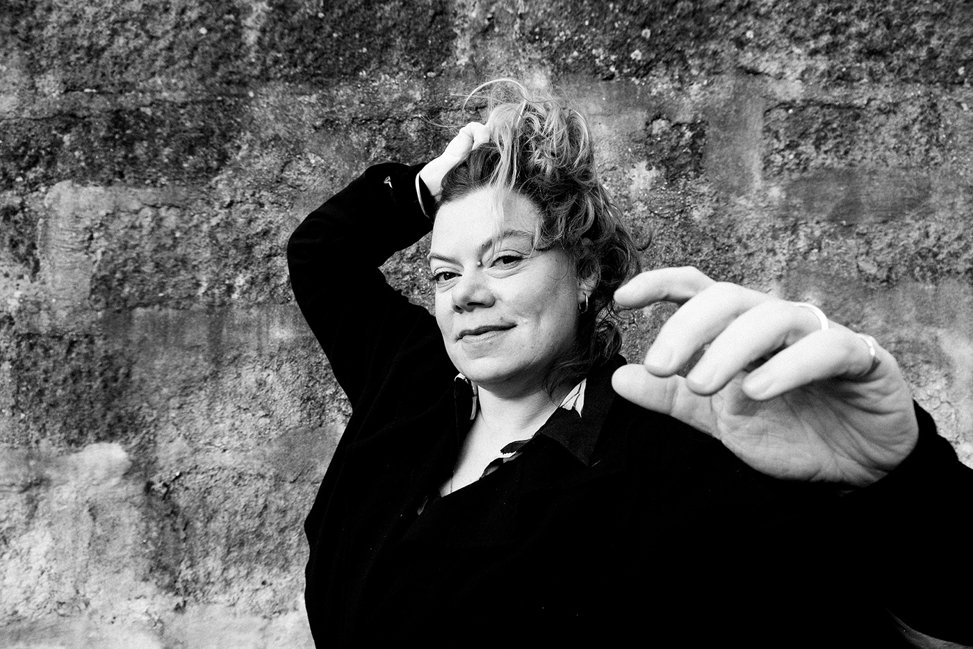 Artigo - Capicua lança novo álbum "Um Gelado Antes do Fim do Mundo"
