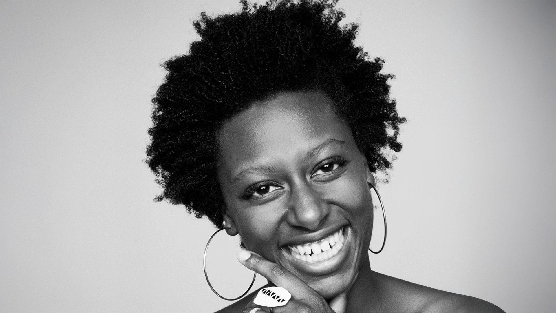 Transformar a escrita em resistência: Aissatu Seidi e a revolução ...