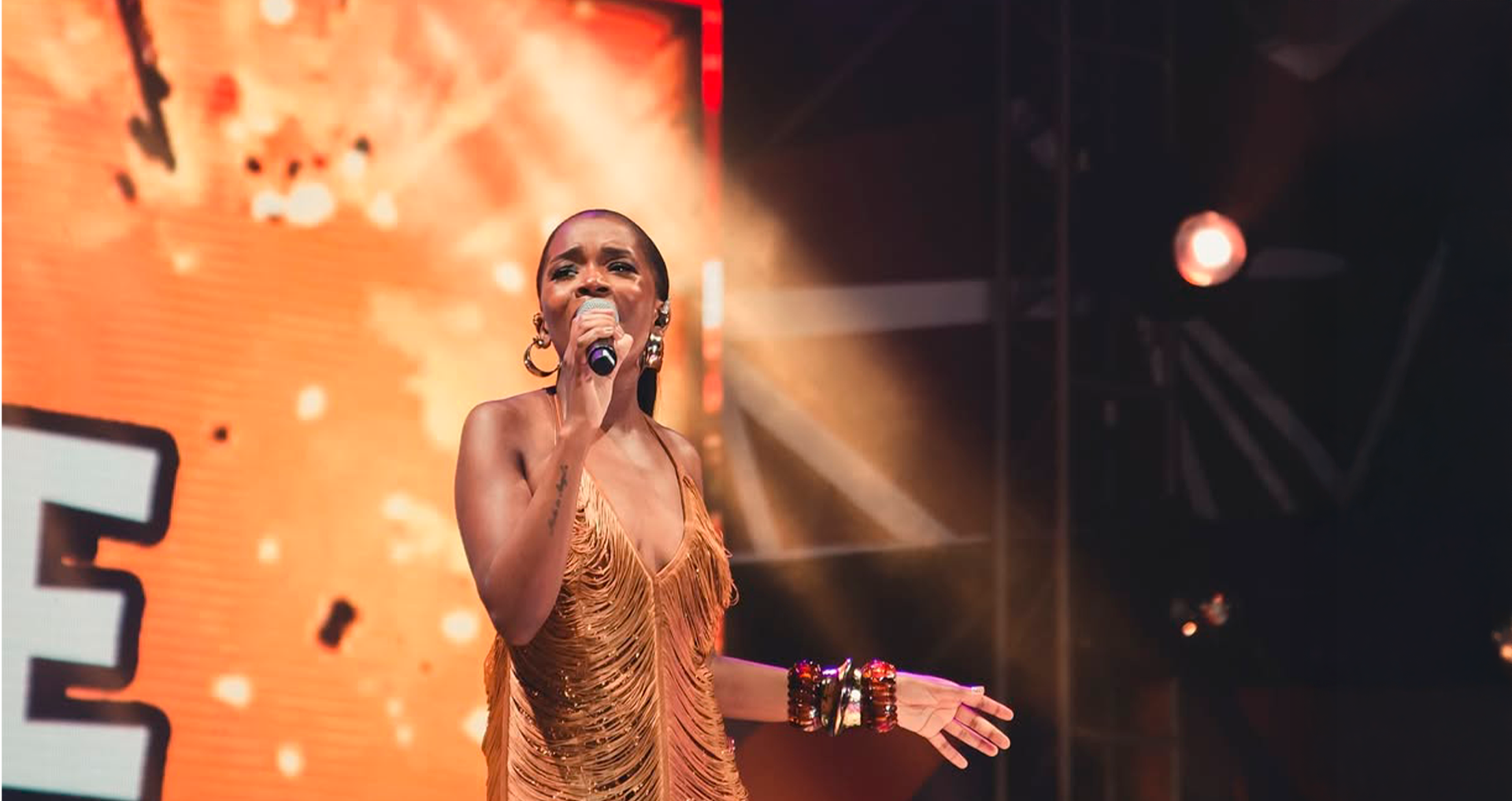 Anna Joyce adia concerto no Campo Pequeno para fevereiro de 2026