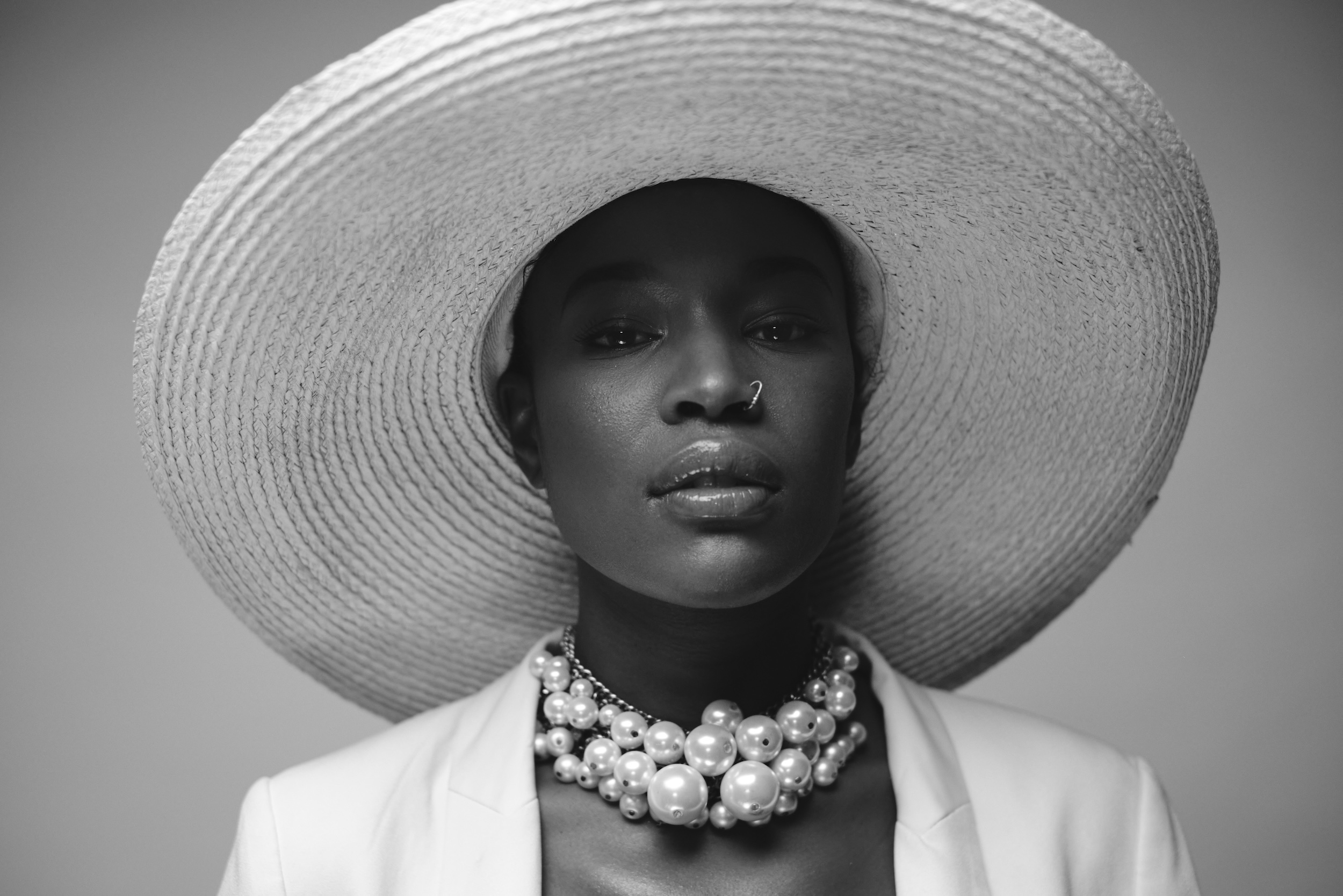 “É preciso humanizar a nossa existência em toda a sua complexidade e ...