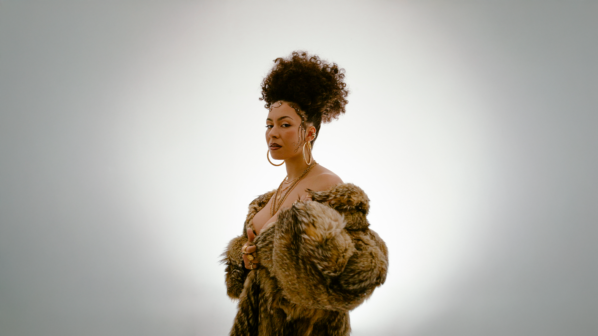 Libra antecipa álbum com single “Spells”